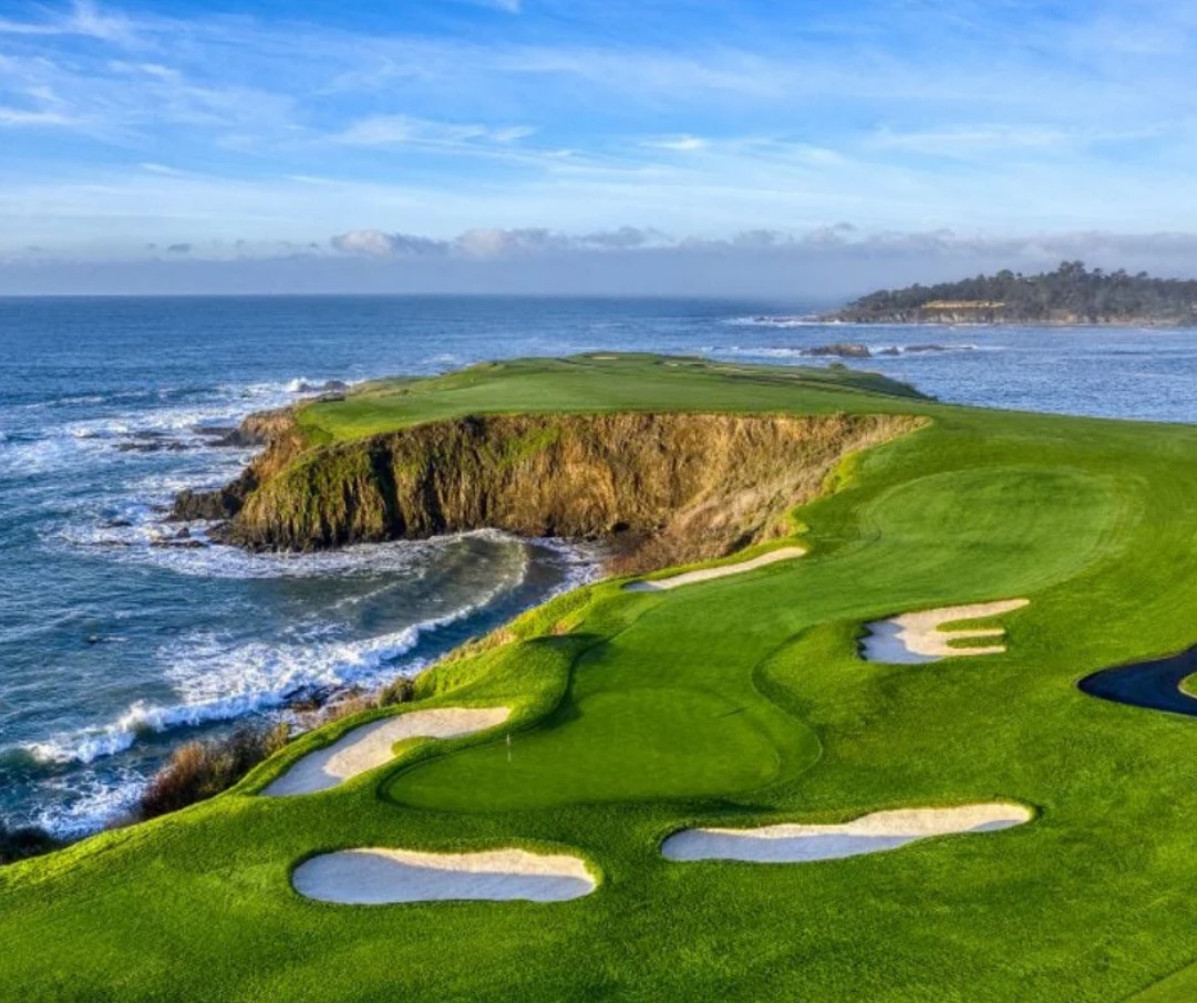 Discover iconic US golf courses like Pebble Beach & Pinehurst ...